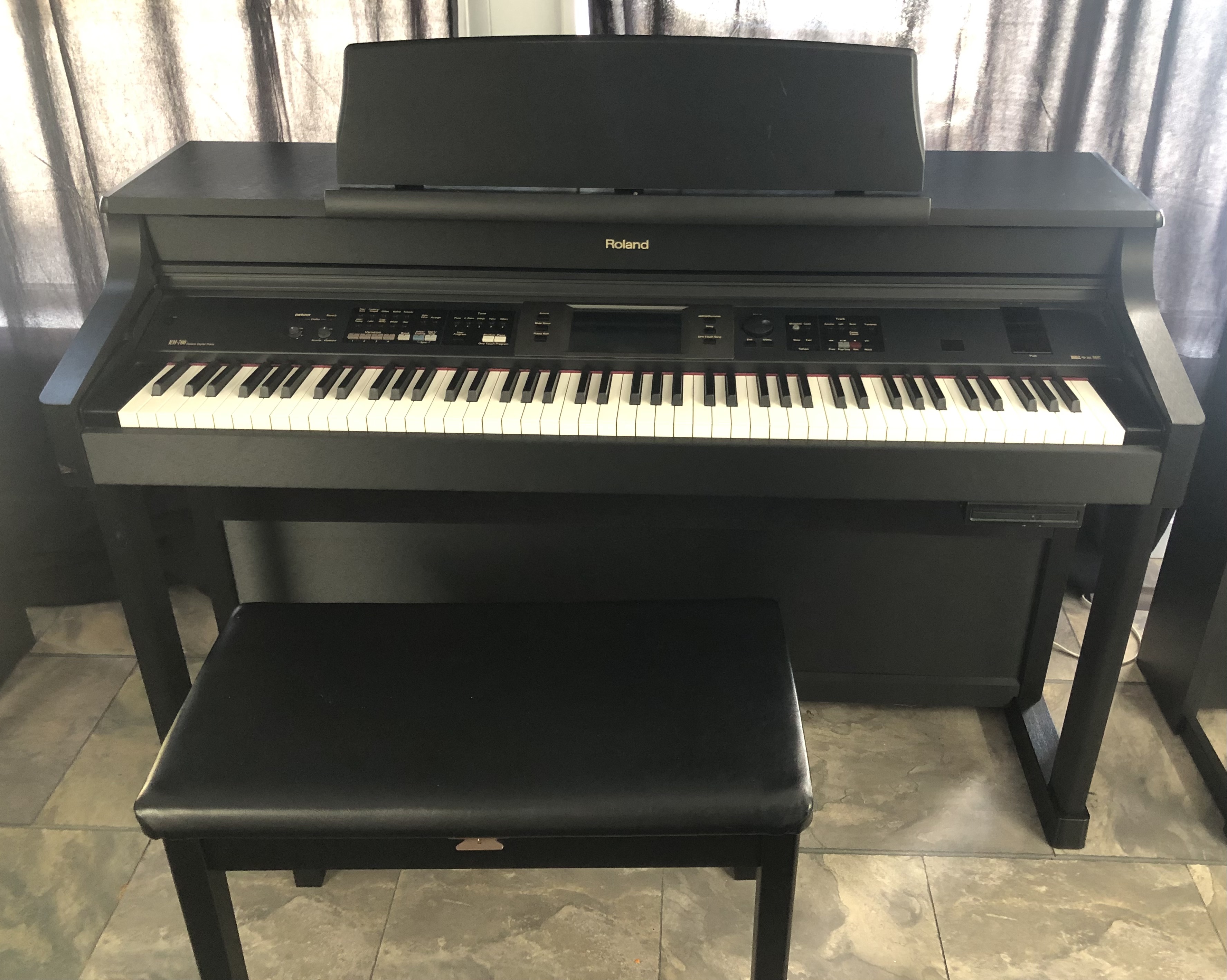 Acoustic Grand and Vertical Pianos, Used Digital - The Piano Experts